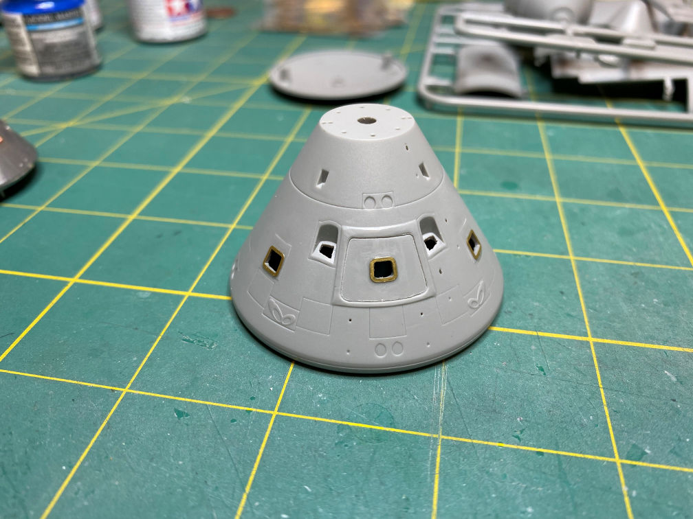 1/72 Dragon Apollo 11 Lunar Approach Build – Luhman-ations